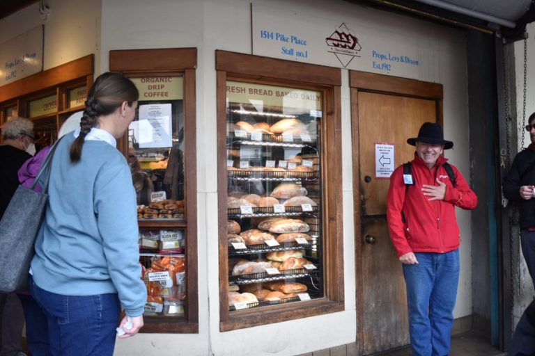 Three Girls Bakery - Pike Place Market Tour - Travel Agent Diary